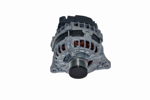 5802266118 ; 5801580941 Iveco Daily 3.0 2014 2019 alternator 210A Ivemax