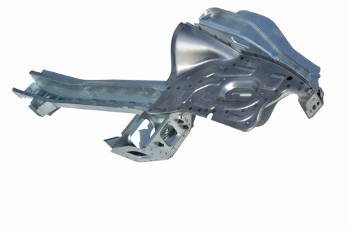 504107305 Iveco Daily poszycie podstawy akumulatora podłużnica Ivemax
